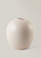 Round Vase in Matte Bailey Cream - 10.75" | Afloral