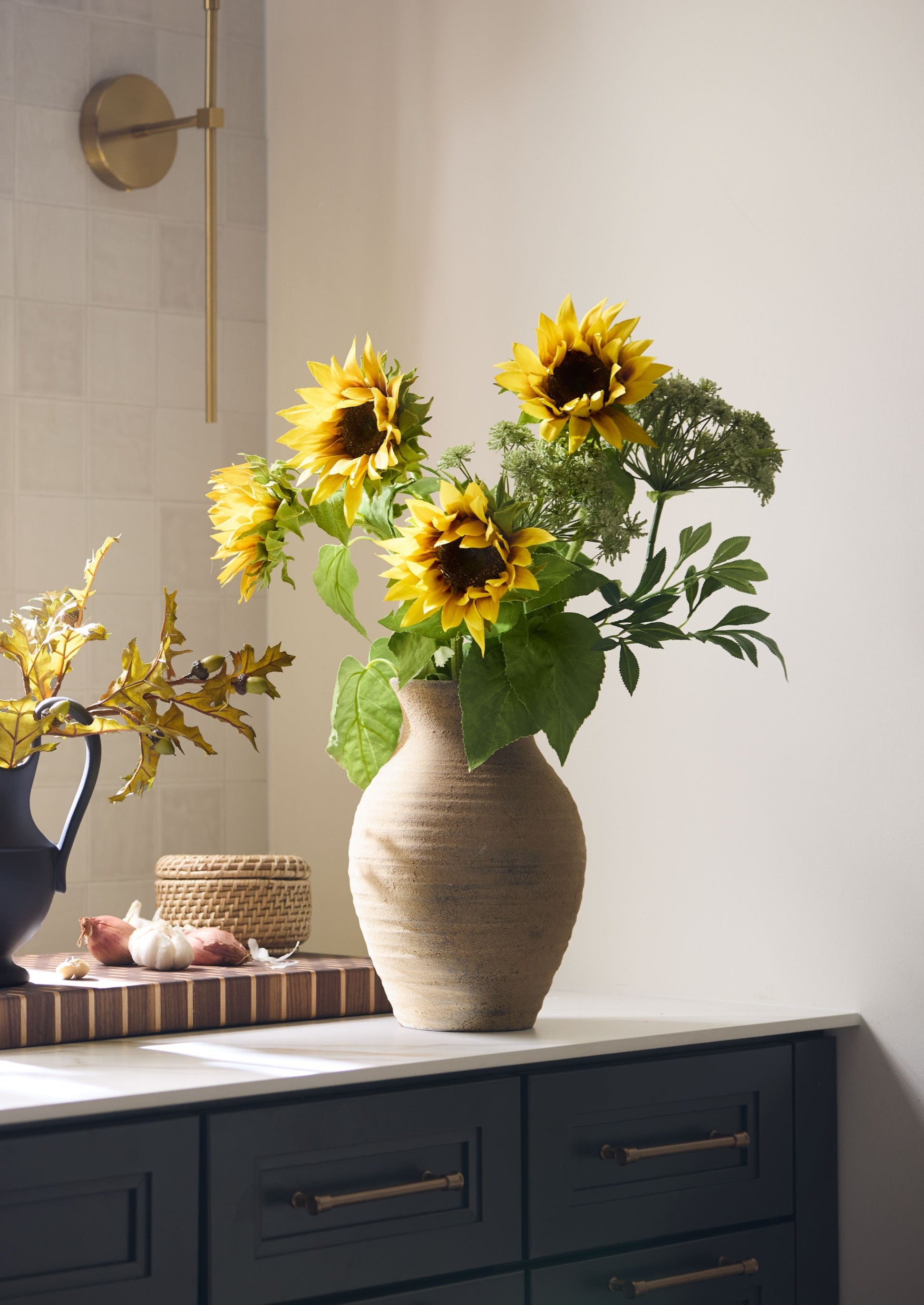 Fake Flowers & Artificial Queen Anne's Lace at Afloral